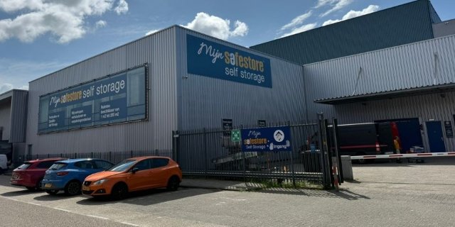 Self Storage in Amsterdam South | 50% off* | MijnSafestore